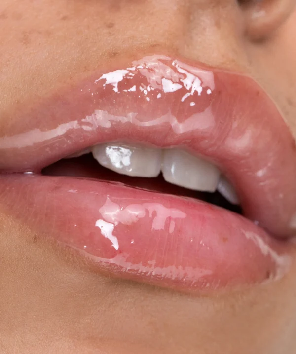 Lip Oil • Pure Cosmetics Haarlem